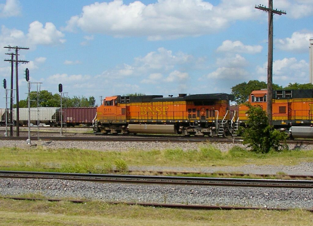 BNSF 5111